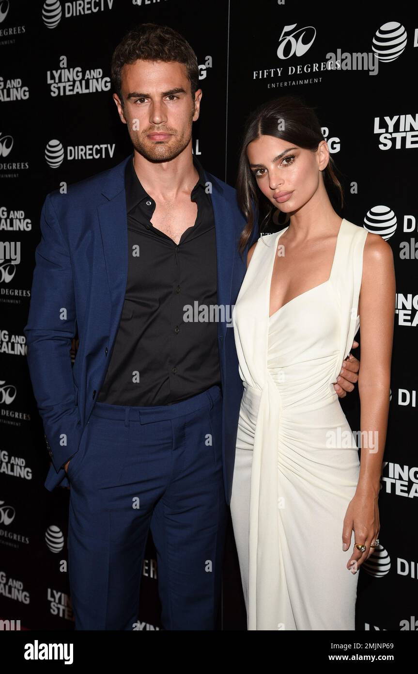 Actors Theo James, left, and Emily Ratajkowski pose together at a ...