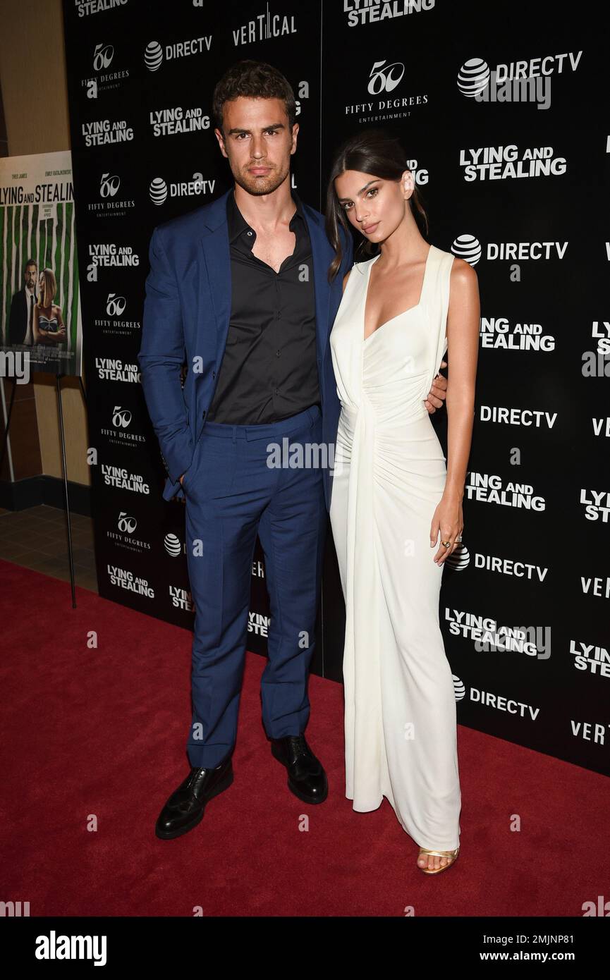 Actors Theo James, left, and Emily Ratajkowski pose together at a ...