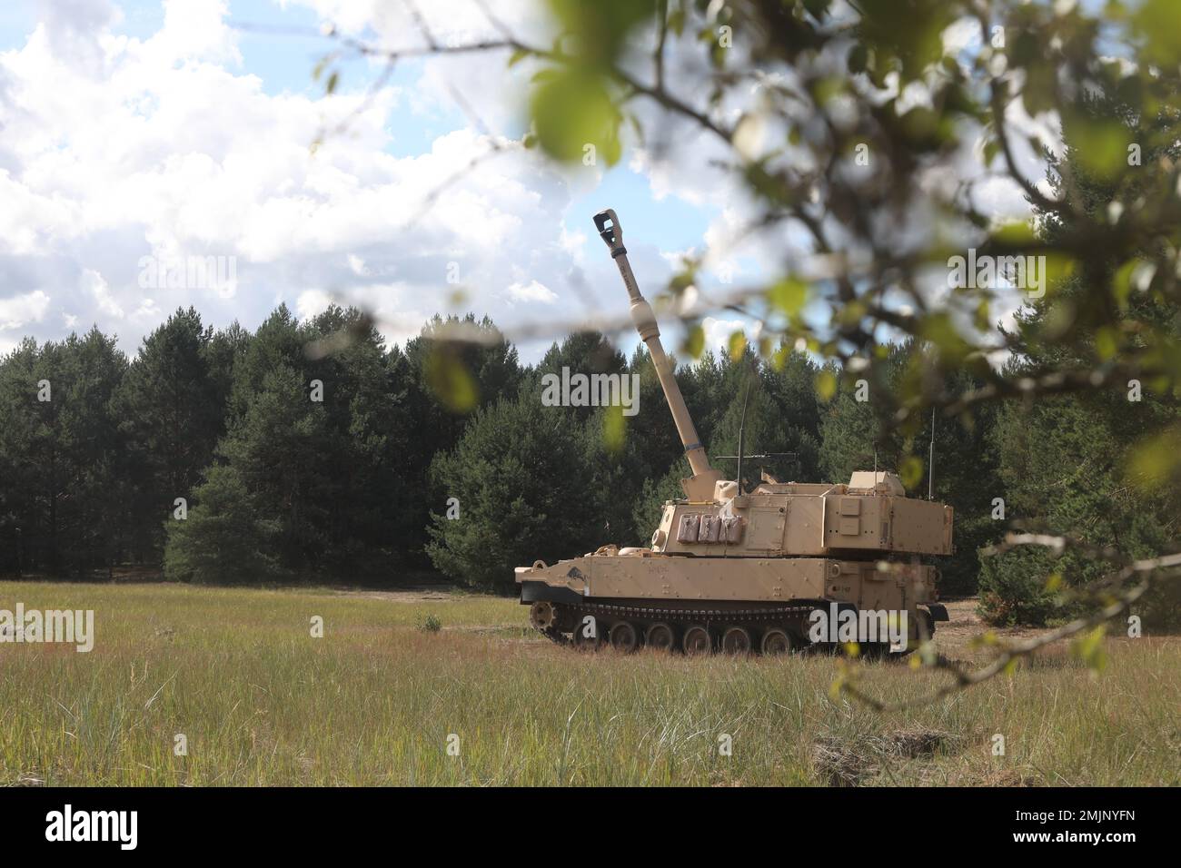 U.S. Army soldiers assigned to 2-82 Field Artillery Regiment, 3rd ...