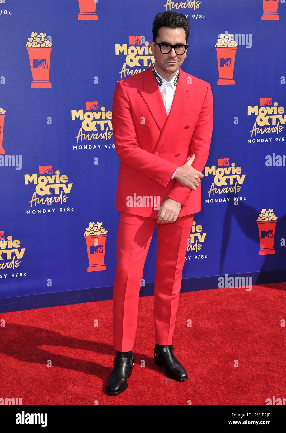 Daniel Levy arrives at the MTV Movie and TV Awards on Saturday, June 15 ...
