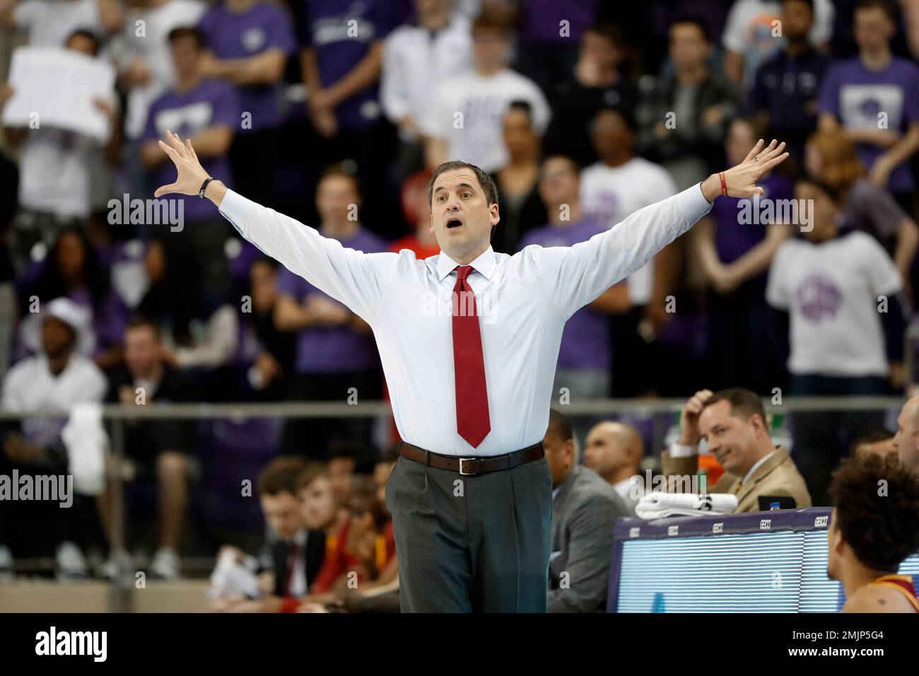 Iowa State head coach Steve Prohm motions to his team during an NCAA ...
