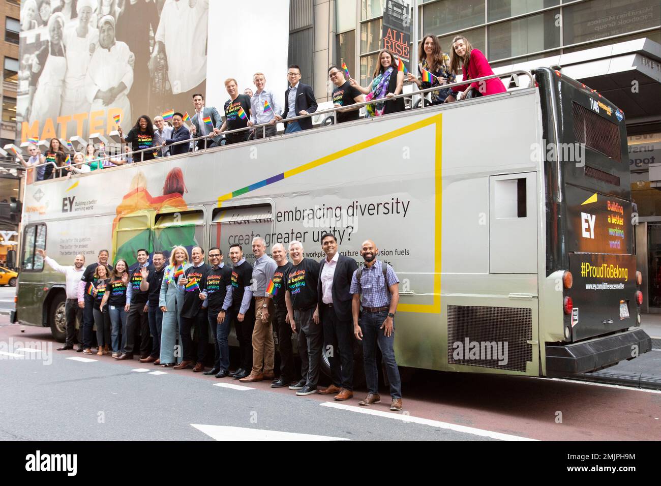 IMAGE DISTRIBUTED FOR EY - EY leaders and professionals show their ...