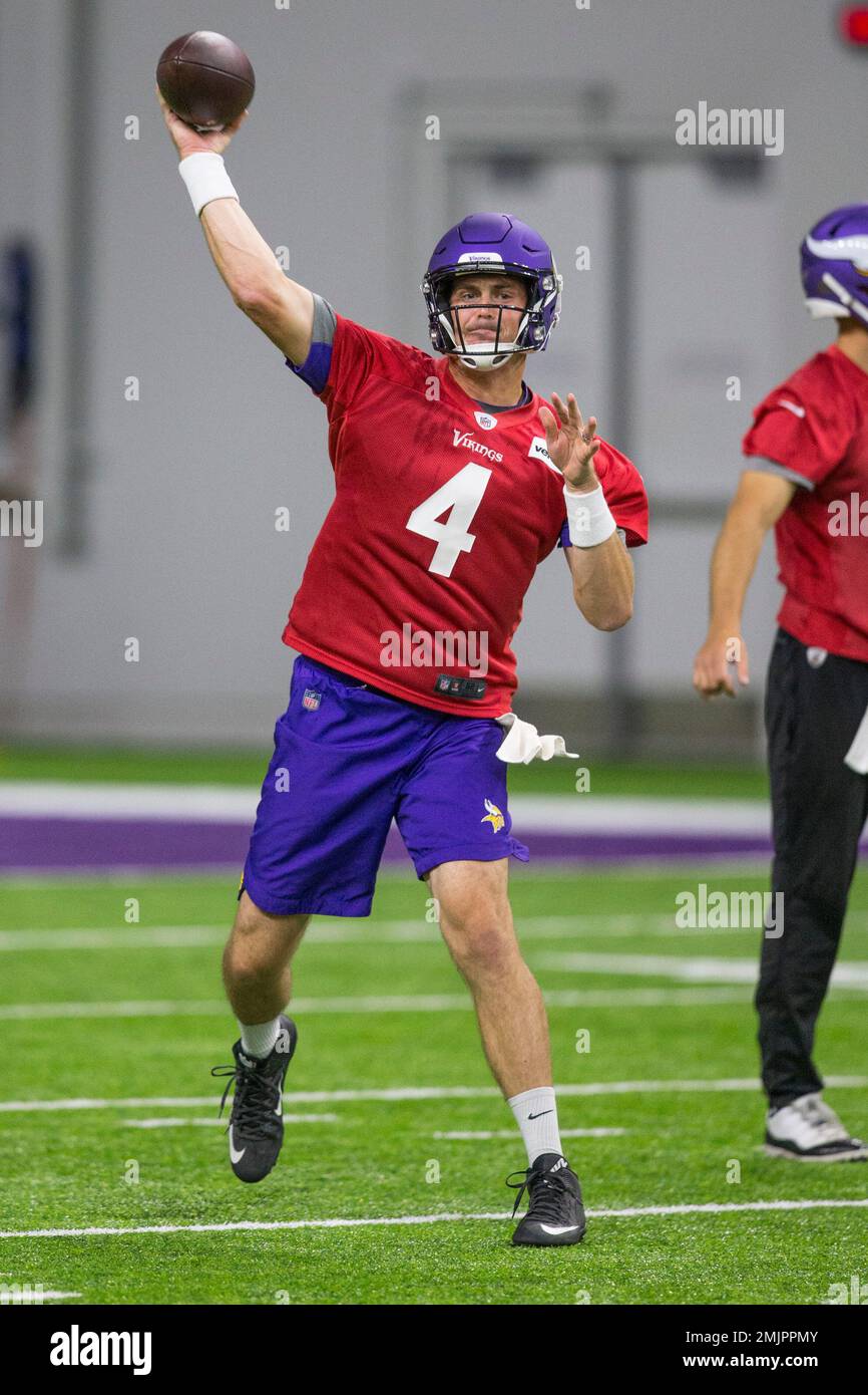 Minnesota Vikings quarterback Sean Mannion runs during drills at the ...