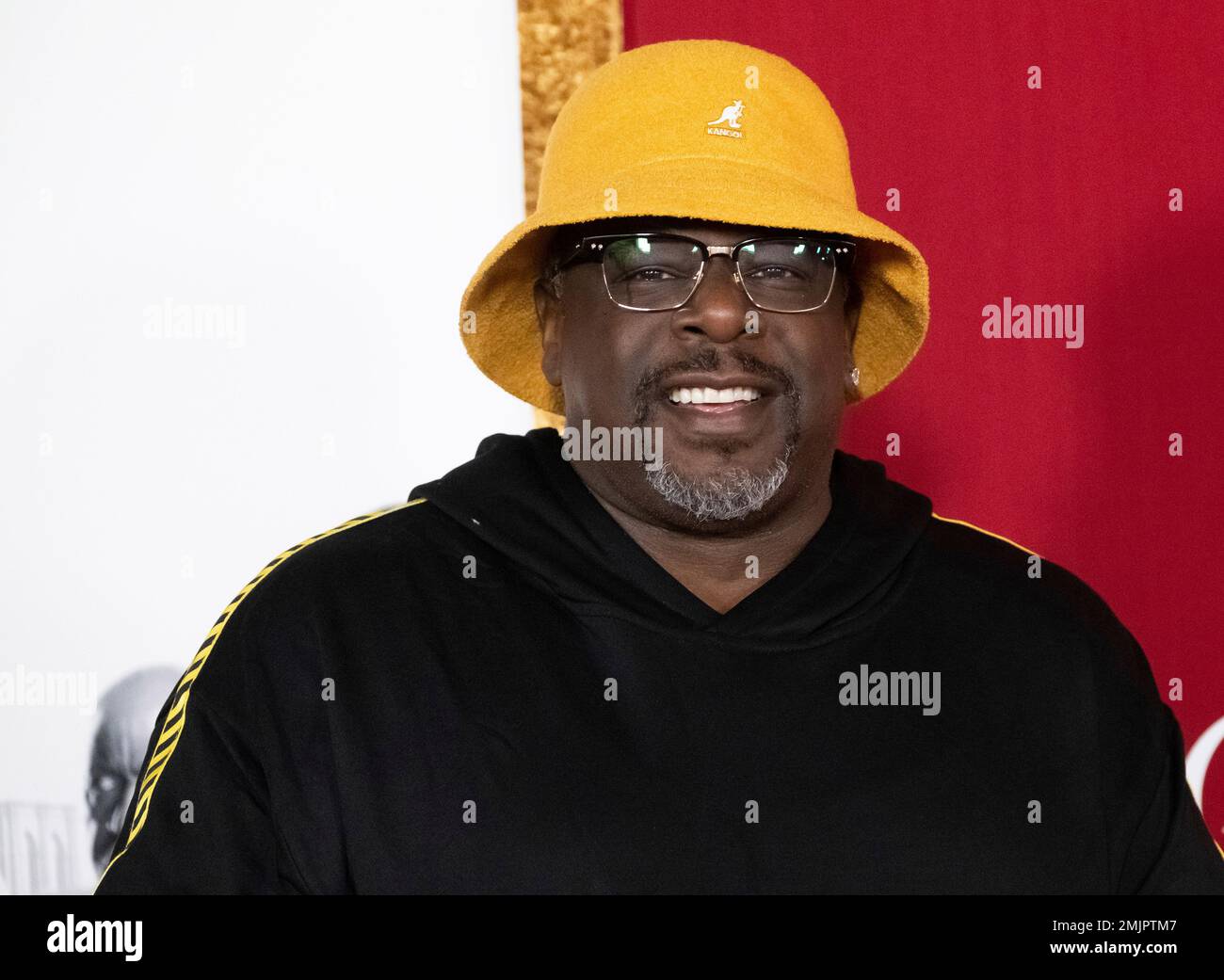 Cedric the Entertainer attends the premiere of "Shaft" at AMC Lincoln ...