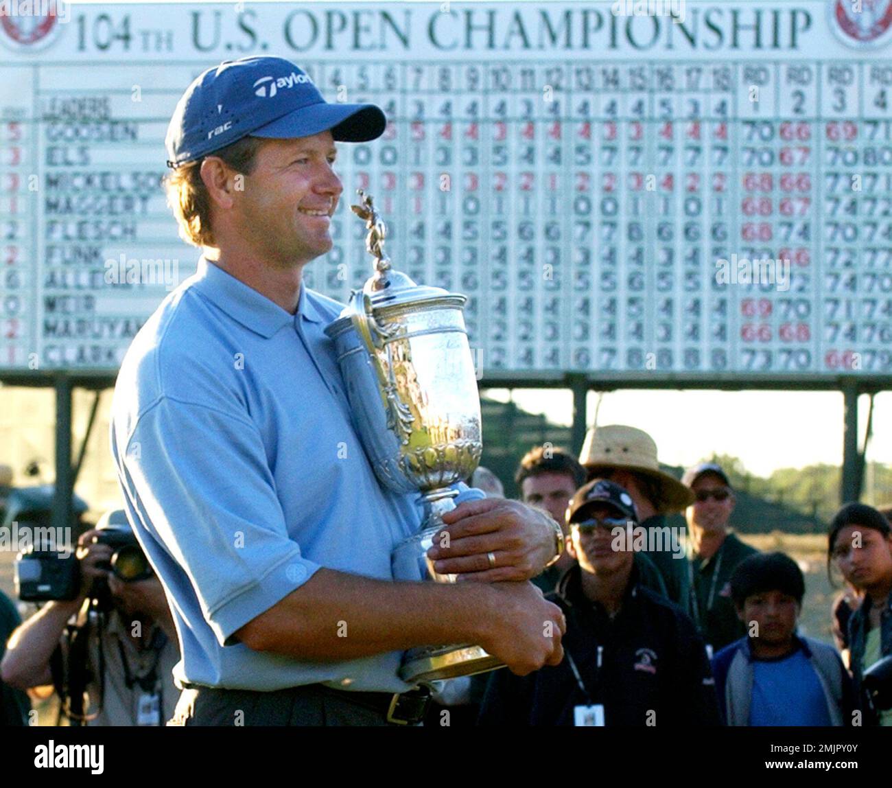 FILE - In this June 20, 2004, file photo, Retief Goosen, of South ...