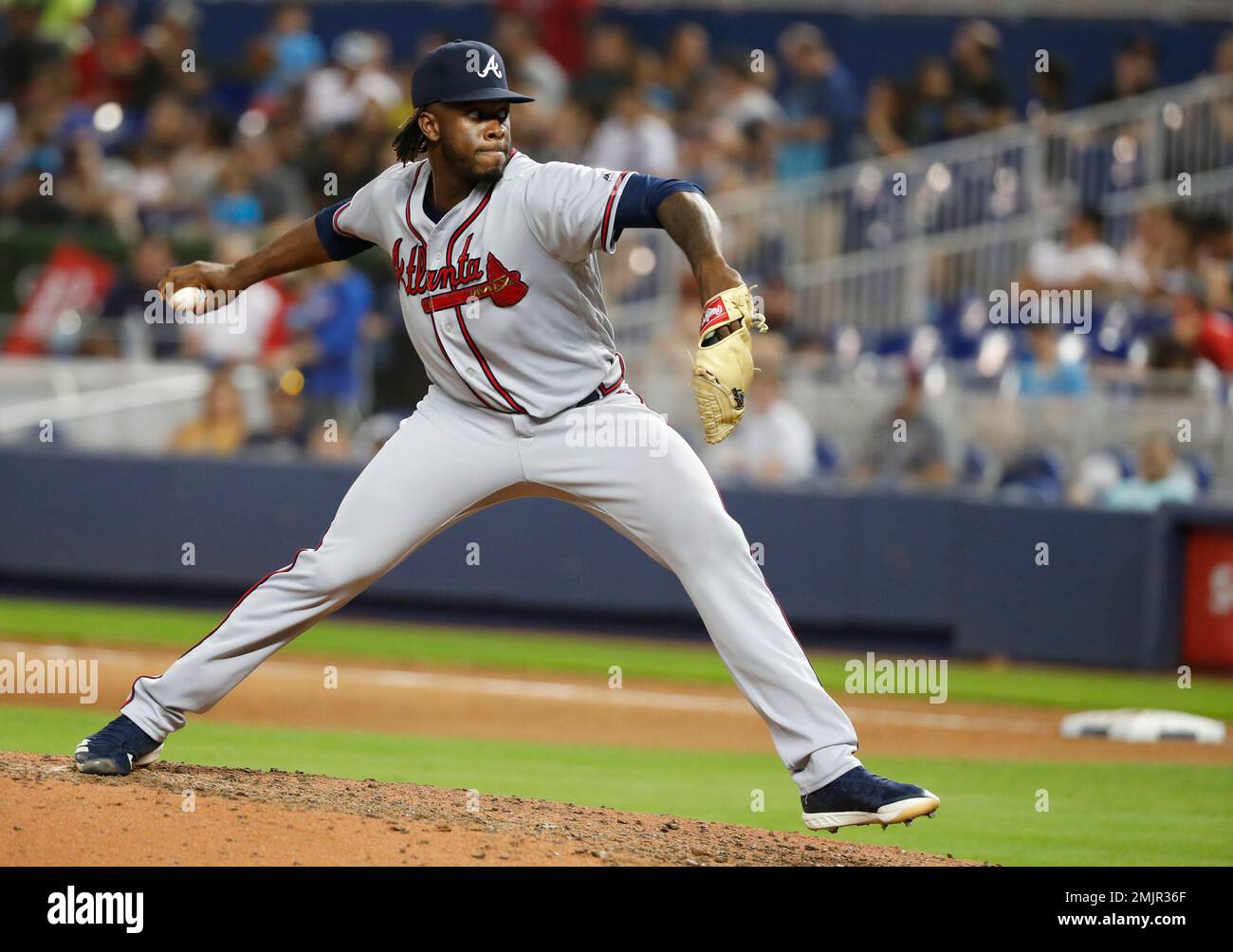 Atlanta Braves' Touki Toussaint delivers a pitch during the seventh ...