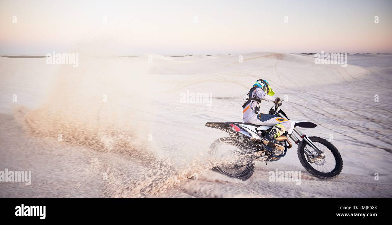 Dubai sand bike hi-res stock photography and images - Alamy