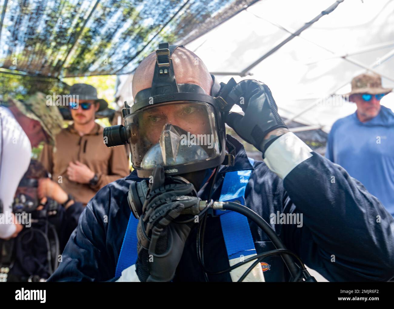 U.S. Coast Guard Petty Officer Second Class James Allen, a diver ...