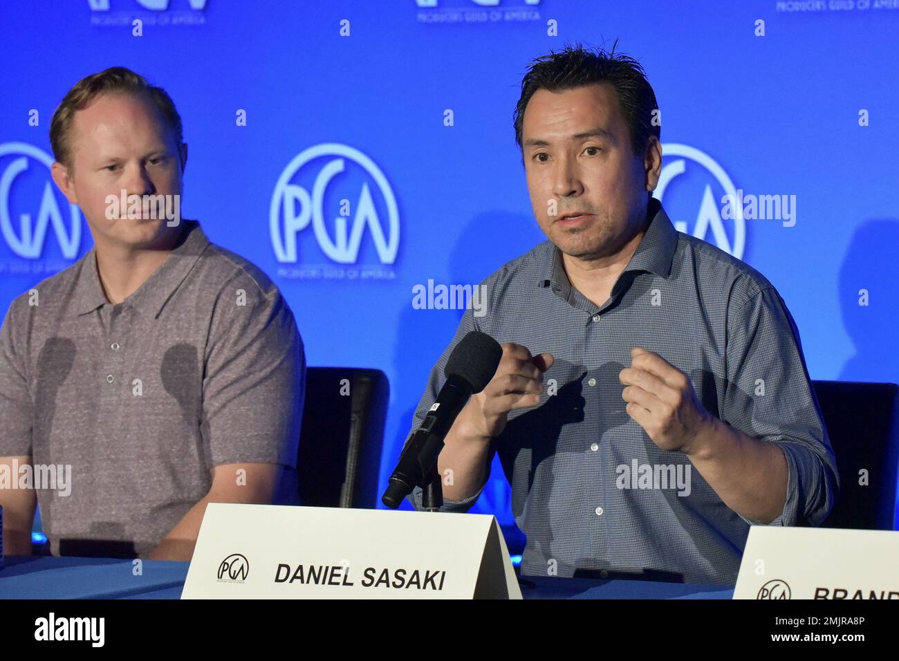 Sean Dunckle, left, and Daniel Sasaki participate in the "New ...