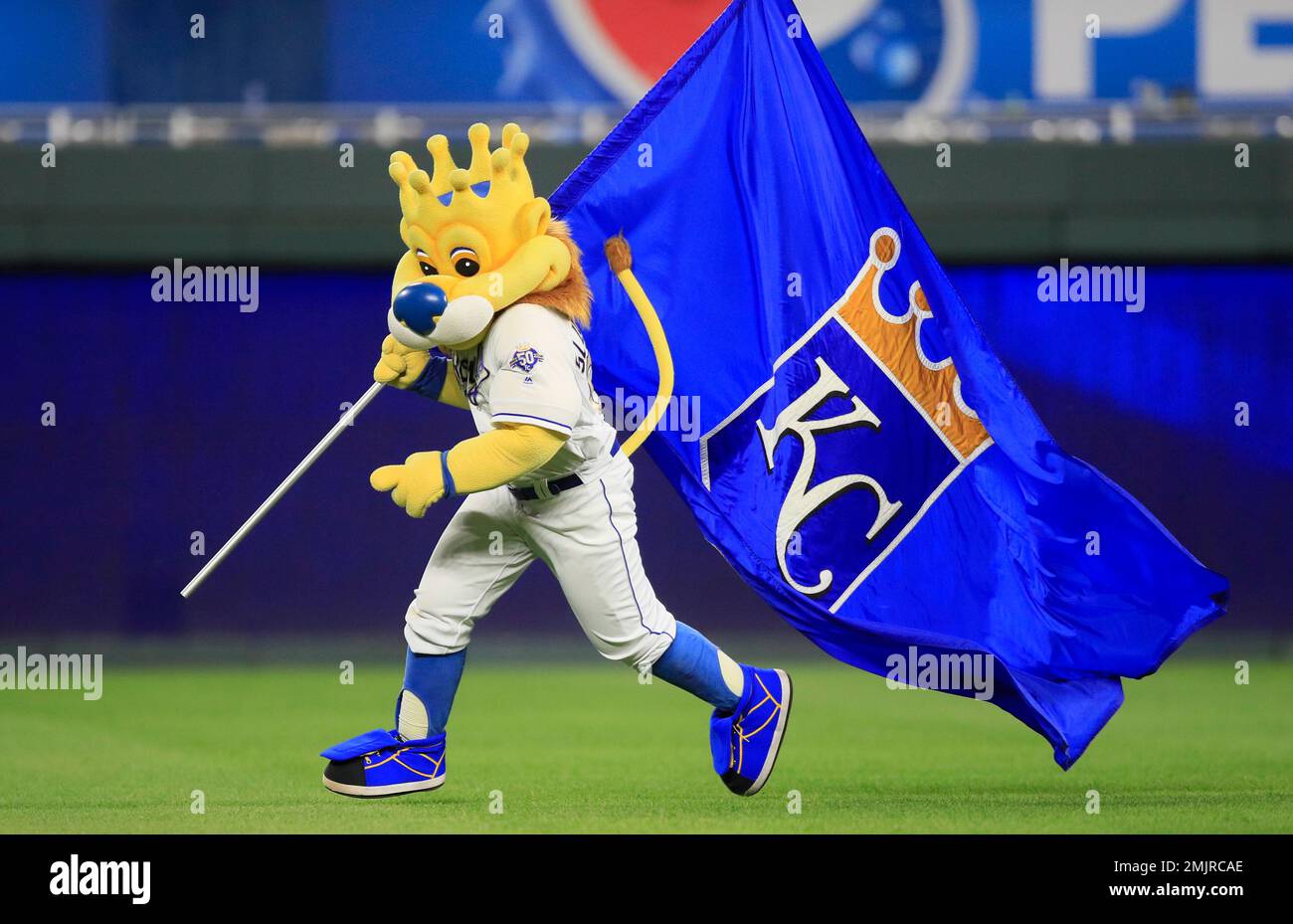 Kansas City Royals mascot Sluggerrr celebrates following the team's ...