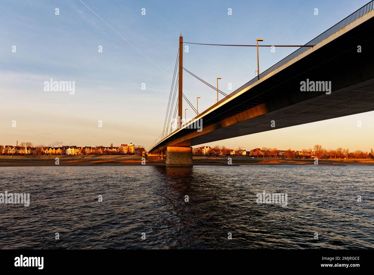 The bridge at Dusseldorf across the Rhine Stock Photo - Alamy