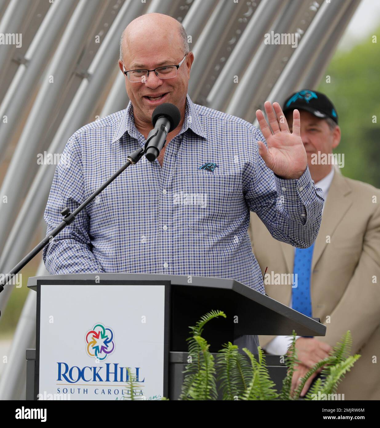 Carolina Panthers owner David Tepper speaks to the crowd during a ...