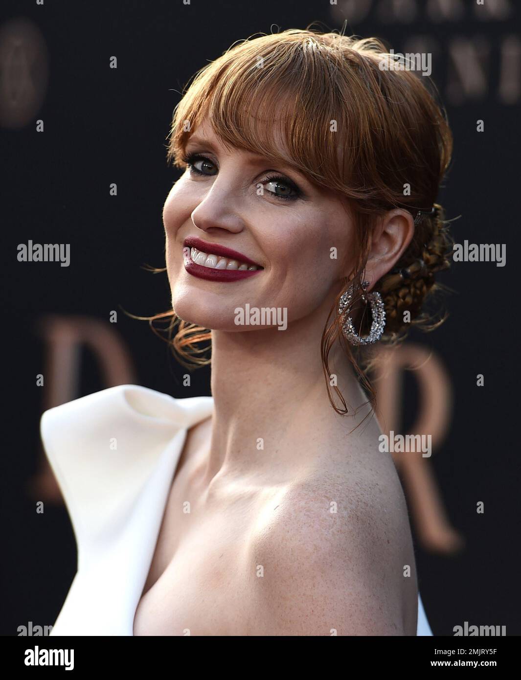 Cast member Jessica Chastain arrives at the Los Angeles premiere of ...