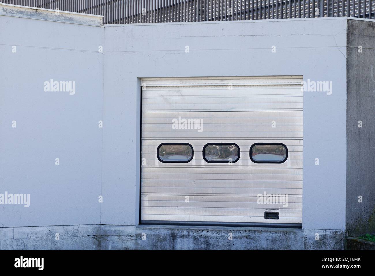 Loading unit storage building hi-res stock photography and images - Alamy