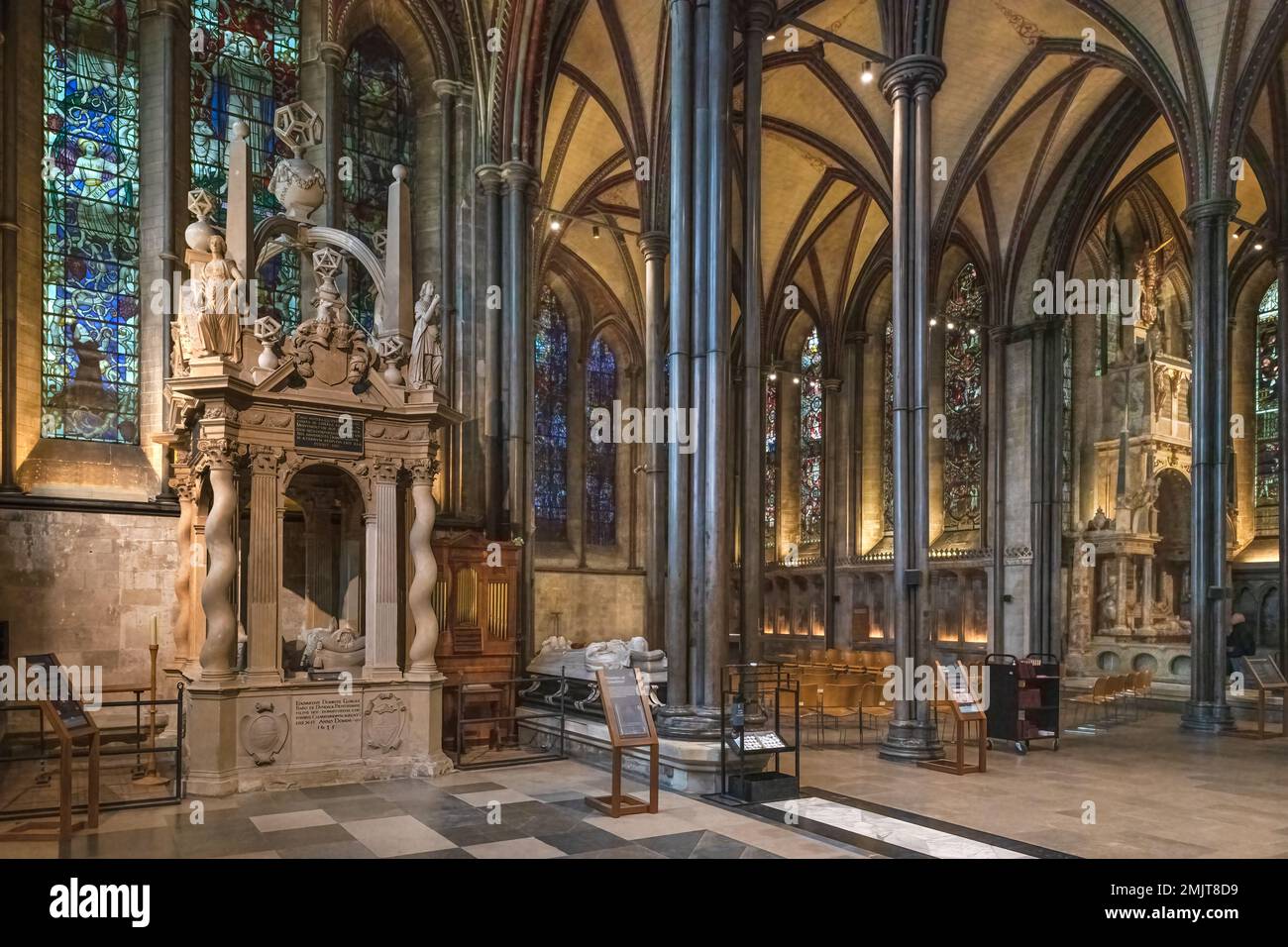 Internal Views of Salisbury Cathedral Stock Photo - Alamy