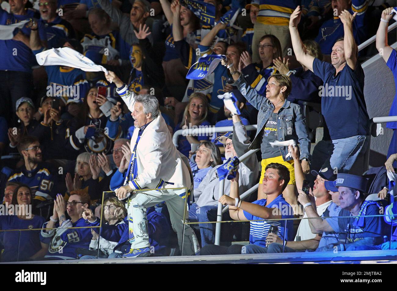 St. Louis Blues fans cheer during the second period of Game 3 of the ...