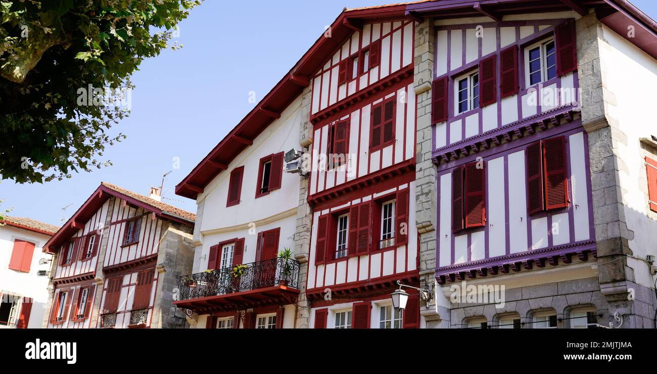 Typical Basque house in Bayonne Bask Country France Stock Photo - Alamy