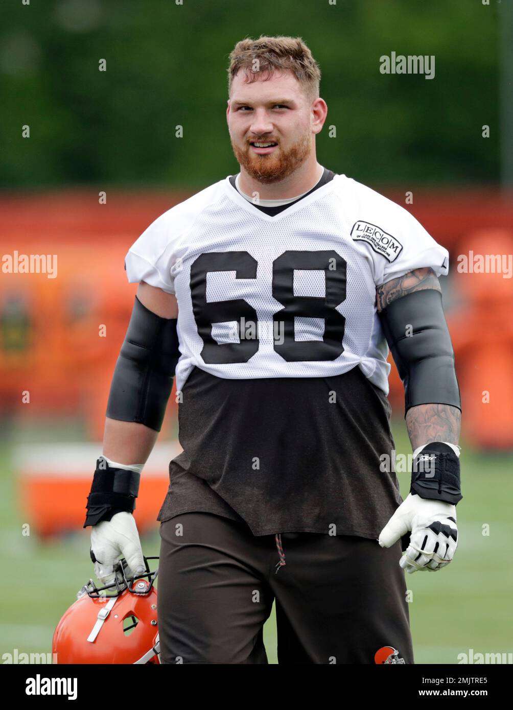 Cleveland Browns offensive guard Kyle Kalis walks off the field after ...