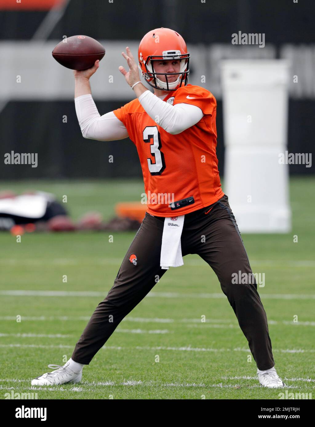 Cleveland Browns quarterback Garrett Gilbert throws during an NFL ...