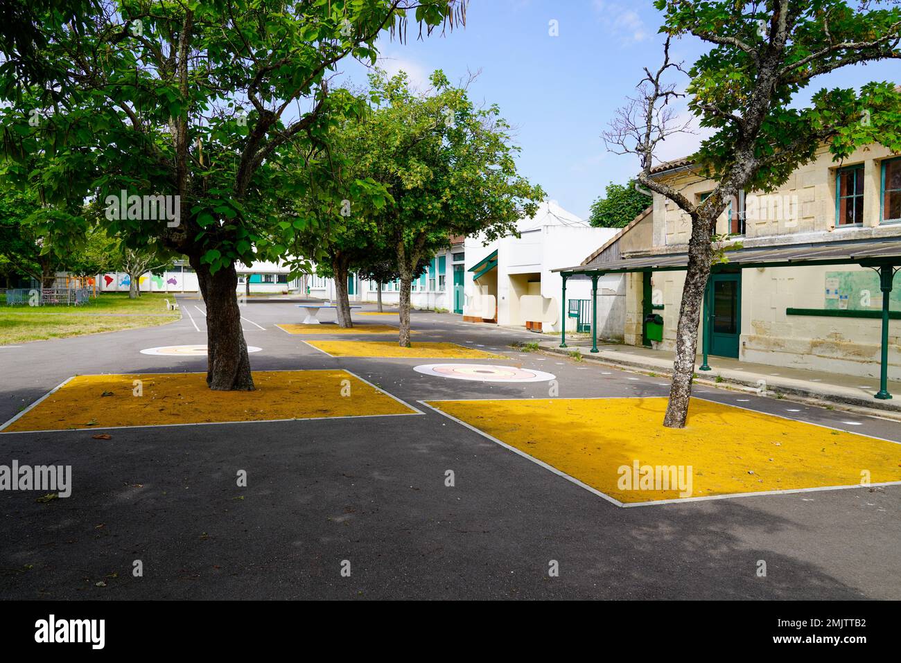 children school building schoolyard exterior with kids playground Stock ...