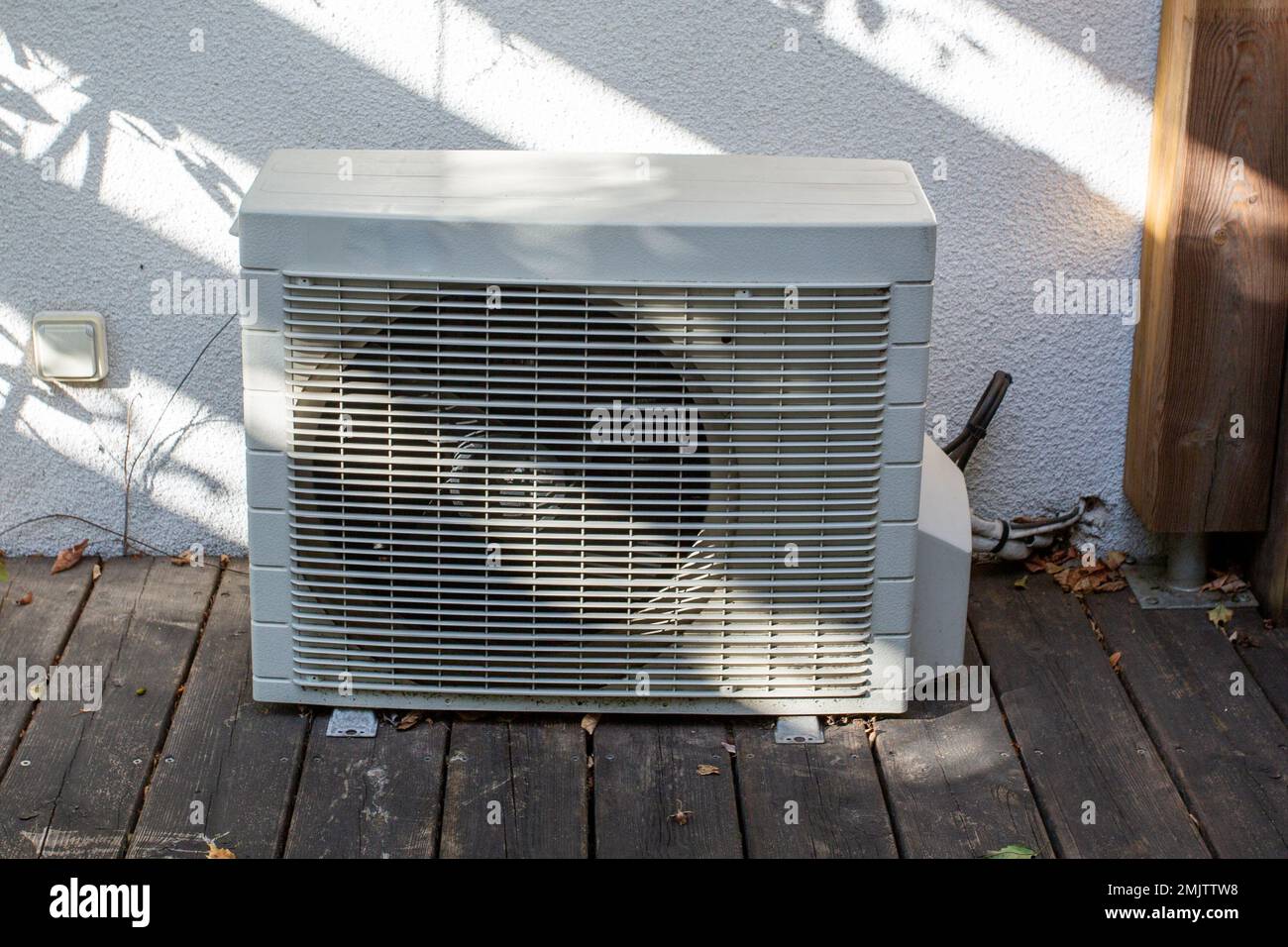 Air conditioning solution hi-res stock photography and images - Alamy