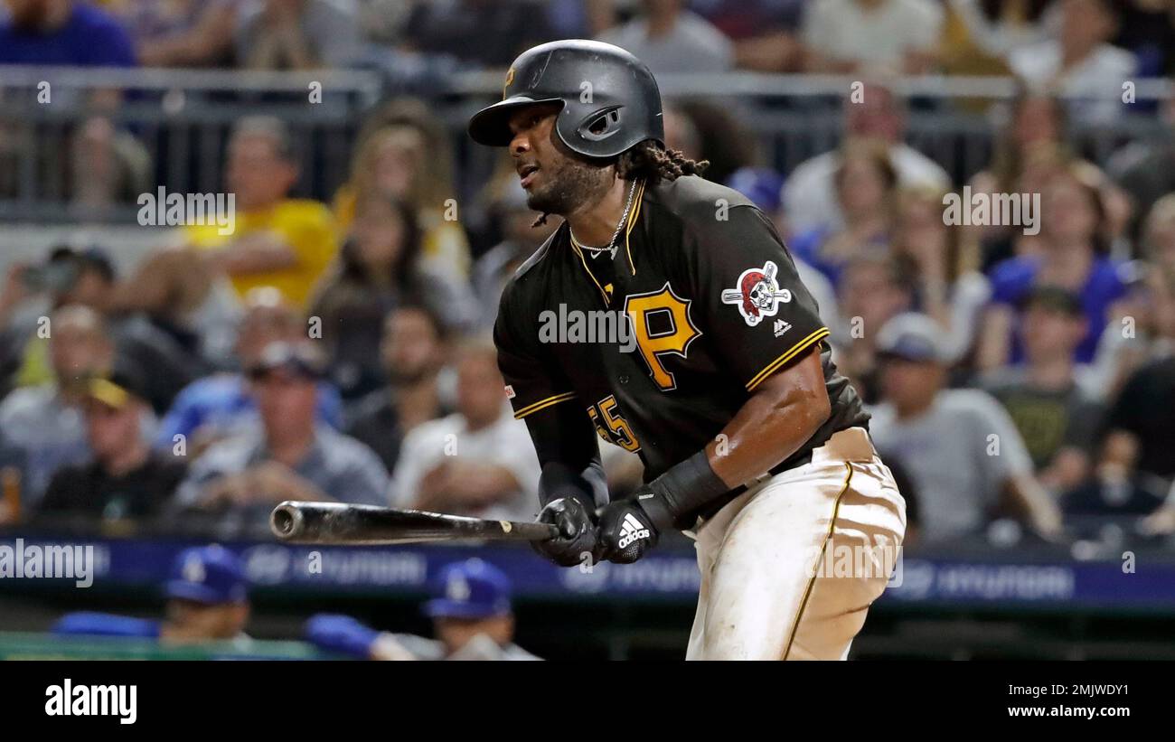 Pittsburgh Pirates' Josh Bell bats during a baseball game against the ...
