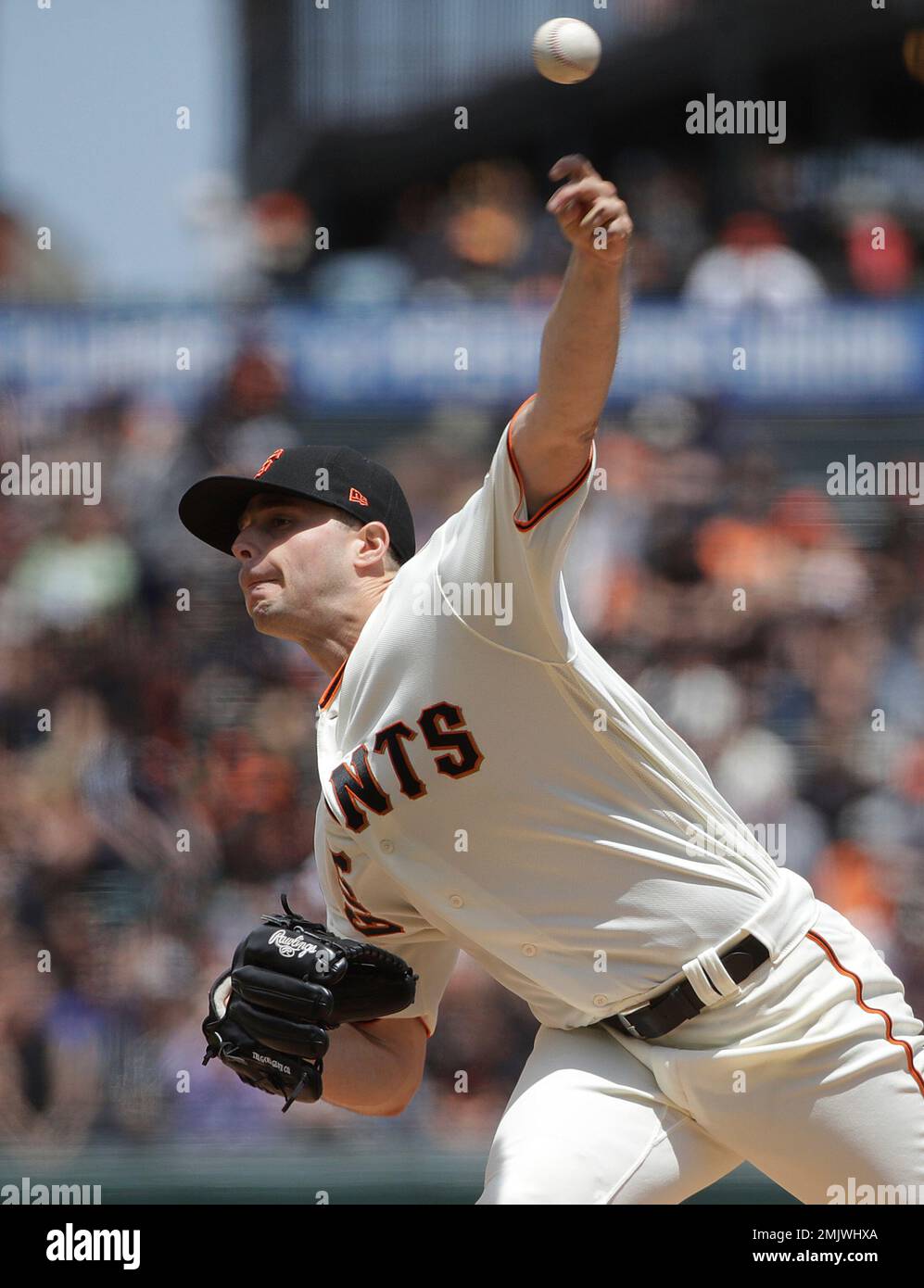 San Francisco Giants pitcher Andrew Suarez throws against the Arizona ...