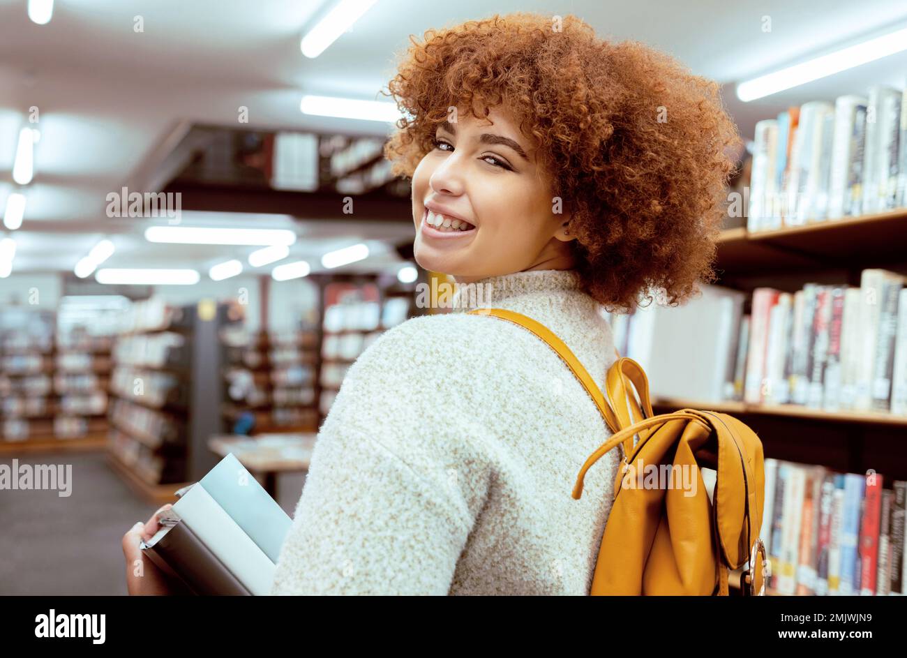 Happy student girl hi-res stock photography and images - Alamy