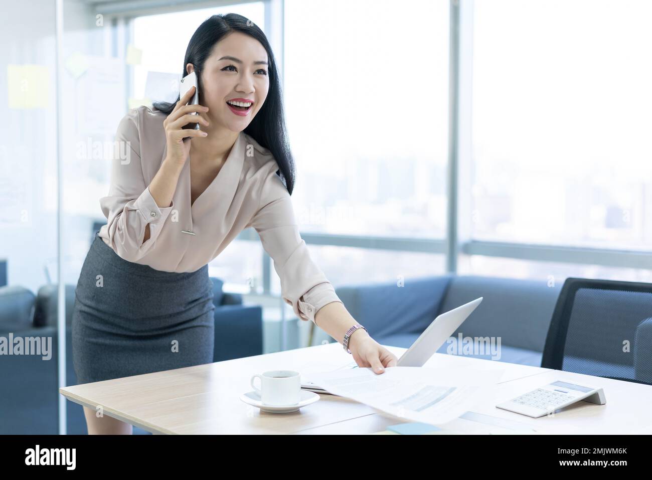 Lady bent over hi-res stock photography and images - Alamy