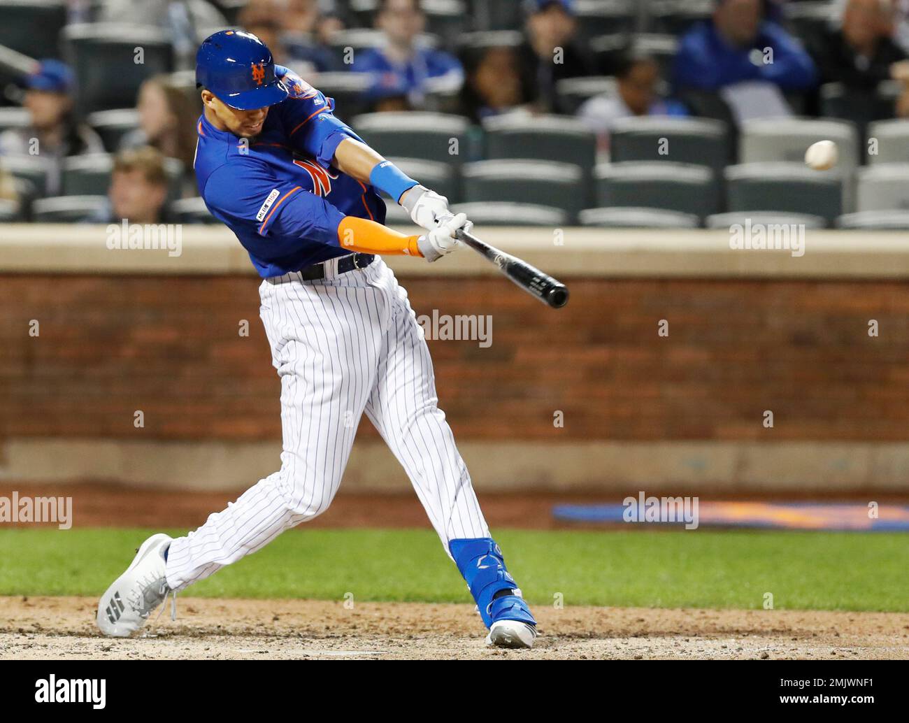 New York Mets pinch hitter Aaron Altherr hits a solo home run in his ...