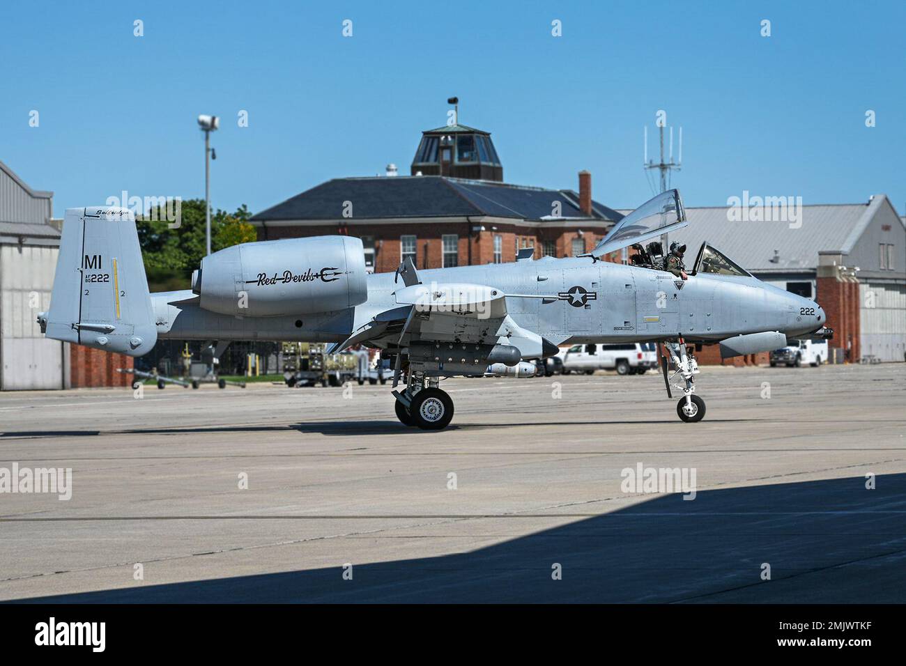 A pilot from the 107th Fighter Squadron, 127th Wing, Michigan Air ...