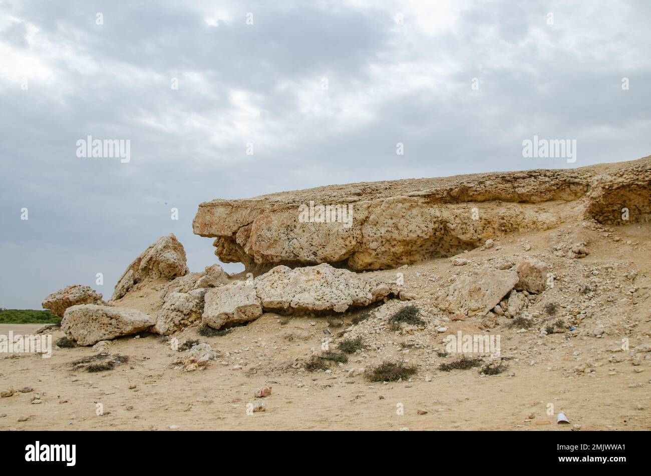 Limestone hillocks at Purple Island at Al Khor in Qatar Stock Photo - Alamy