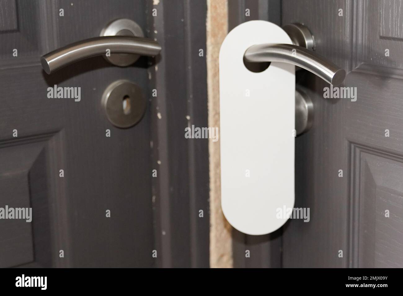 Empty label door handle hi-res stock photography and images - Alamy