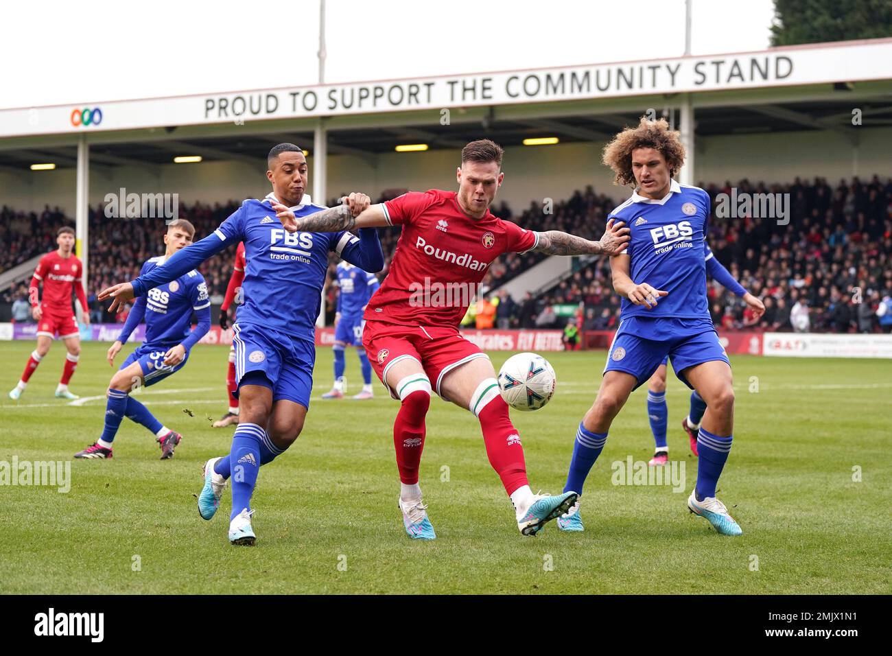 Youri tielemans fa cup hi-res stock photography and images - Alamy
