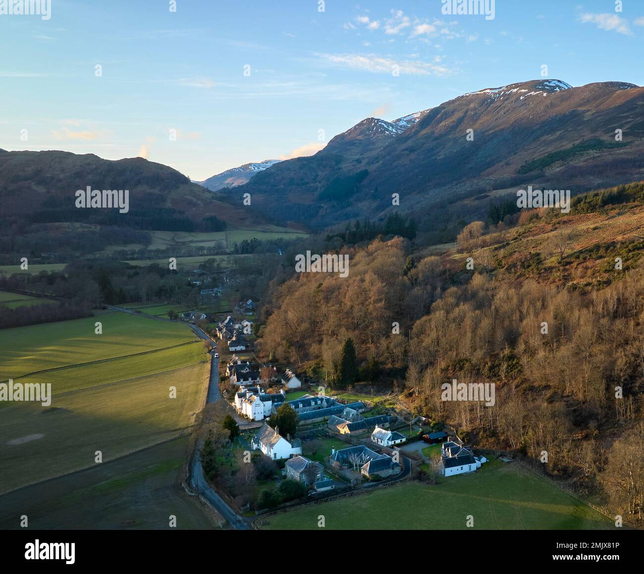 Fortingall Church and graveyard with the famous Fortingall Yew believed ...