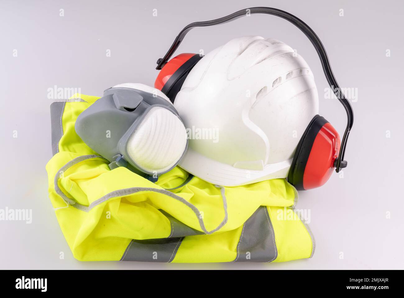 Worker ear plug hi-res stock photography and images - Alamy