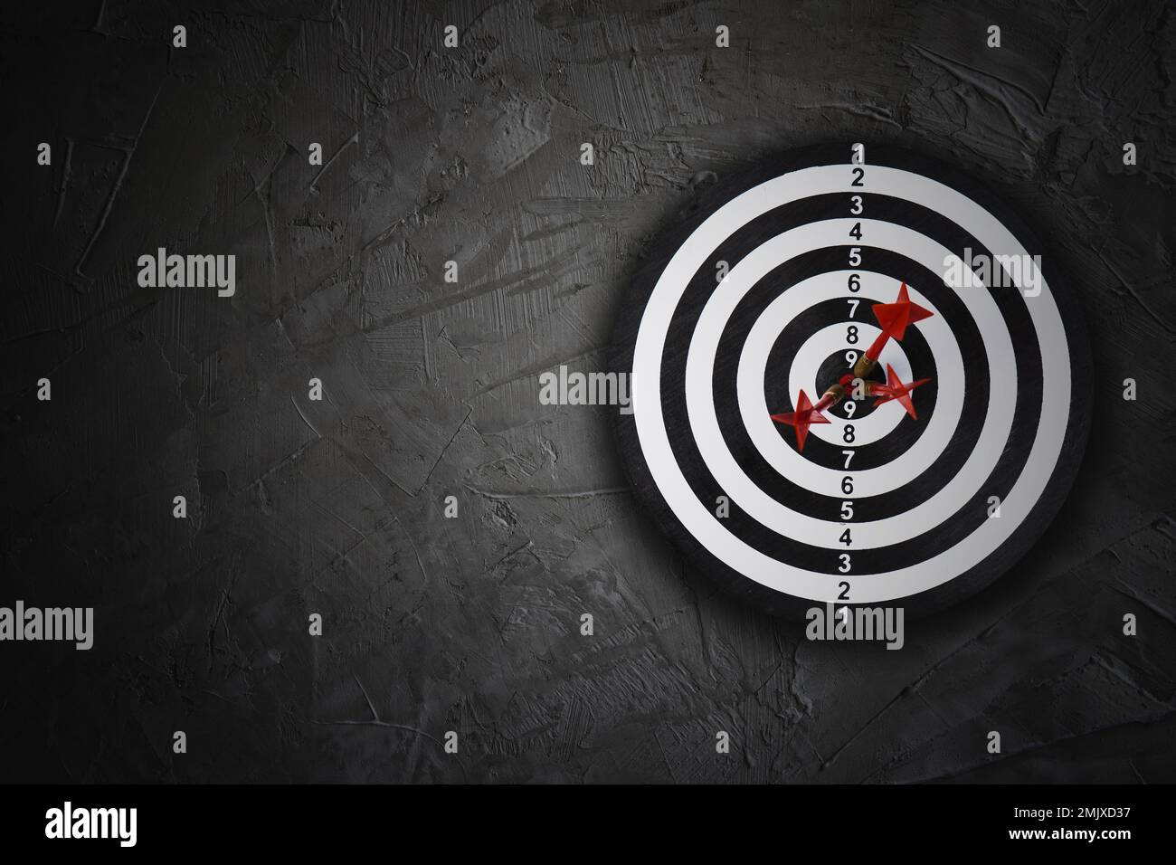 Dartboard texture hi-res stock photography and images - Alamy