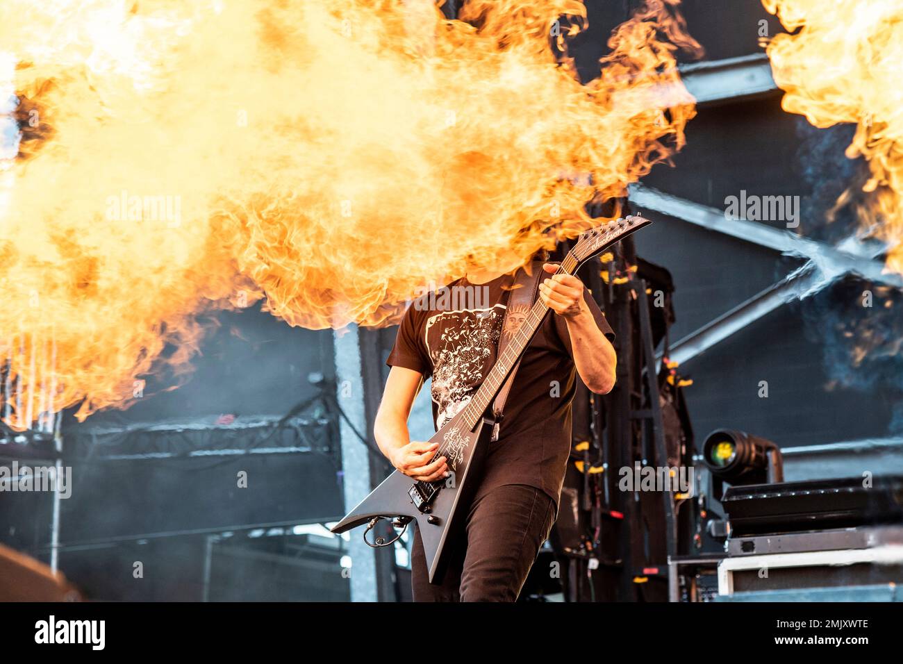 Christian Andreu of Gojira is singed by fire during the Sonic Temple ...