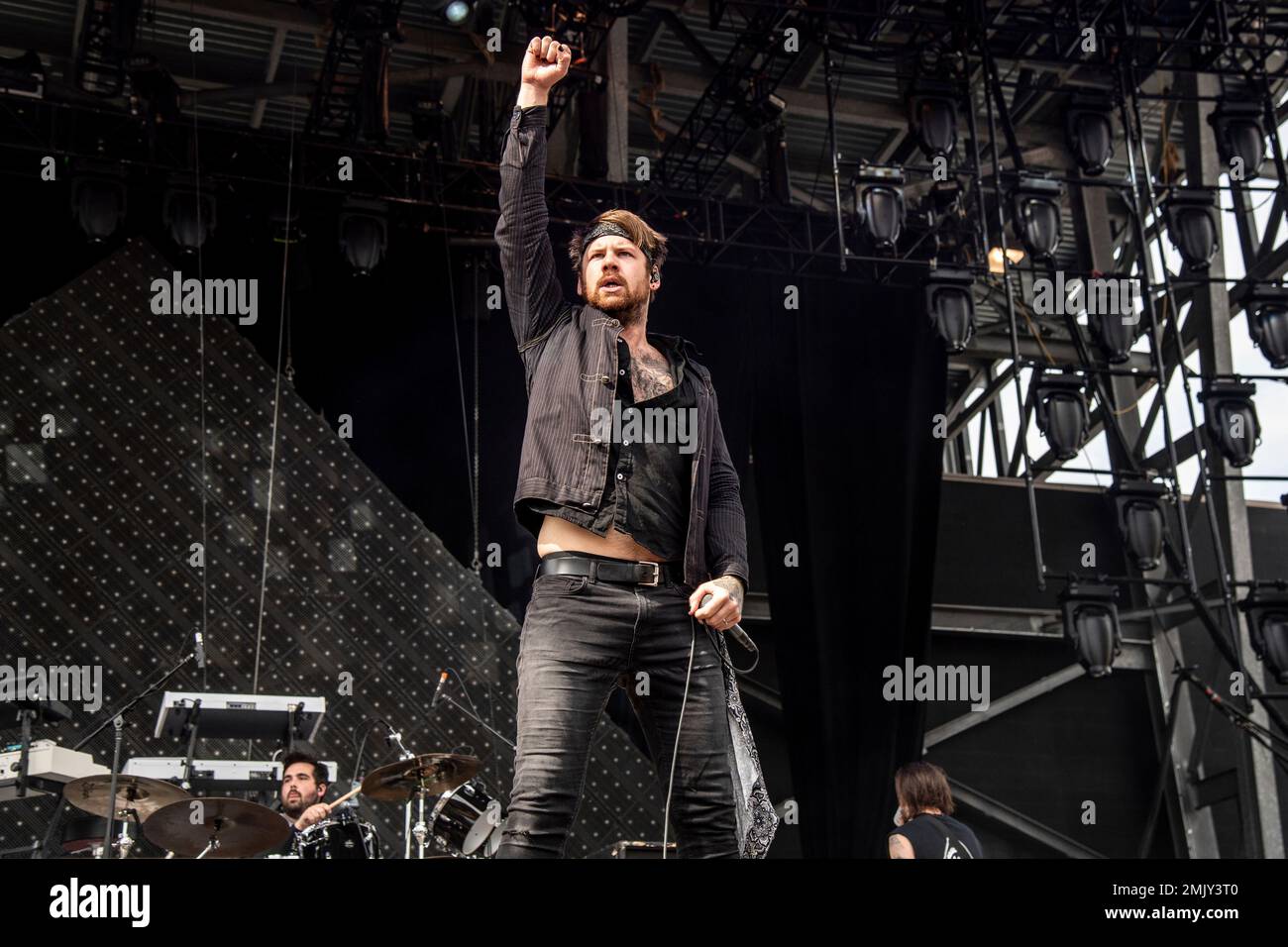 Caleb Shomo of Beartooth performs at the Sonic Temple Art and Music ...
