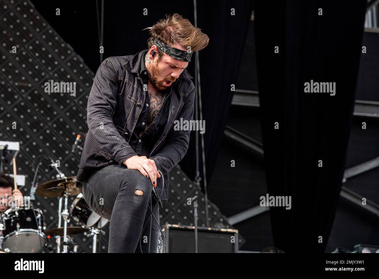 Caleb Shomo of Beartooth performs at the Sonic Temple Art and Music ...