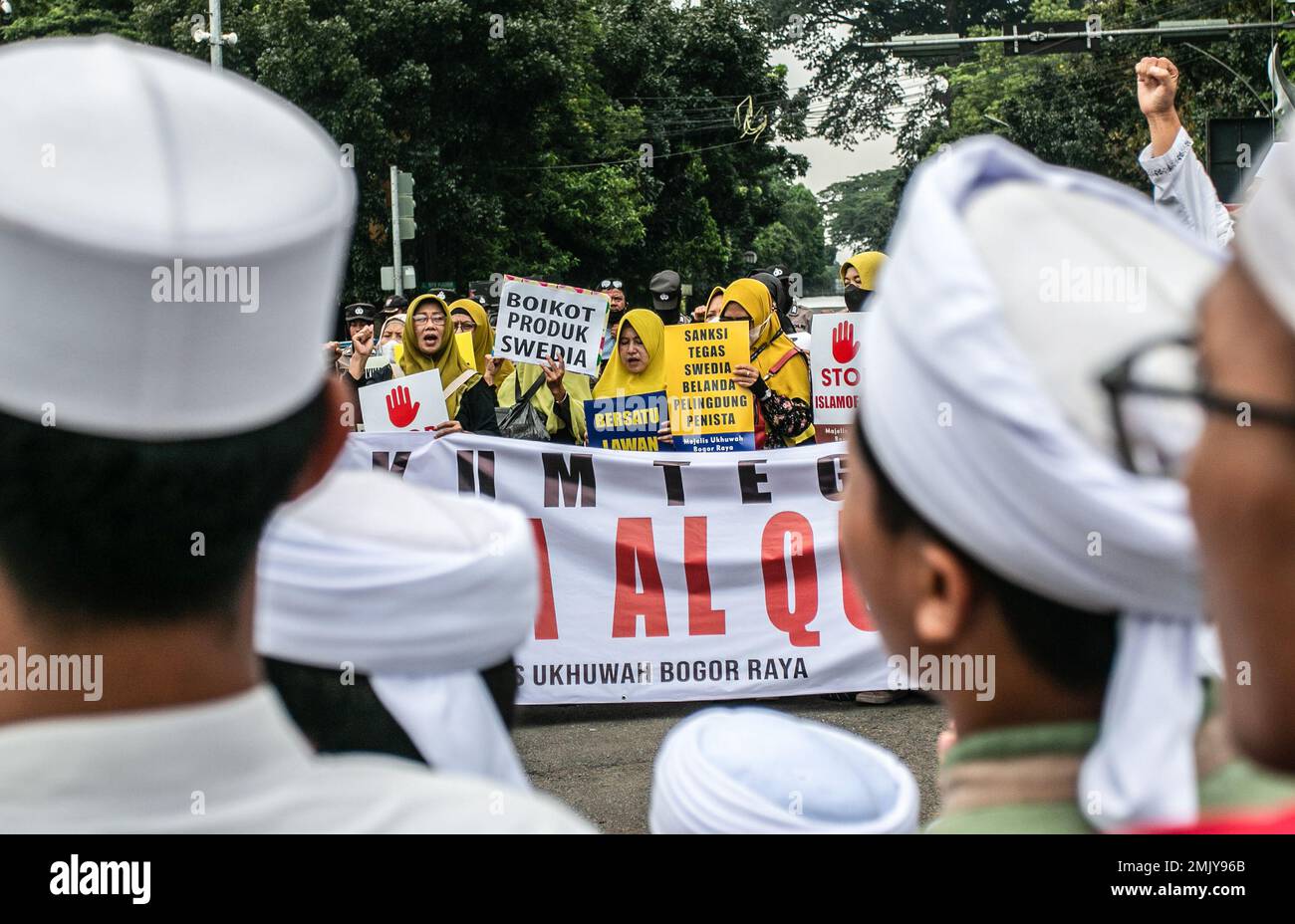Bogor, Indonesia. 27th Jan, 2023. Indonesian Muslim attend during a ...