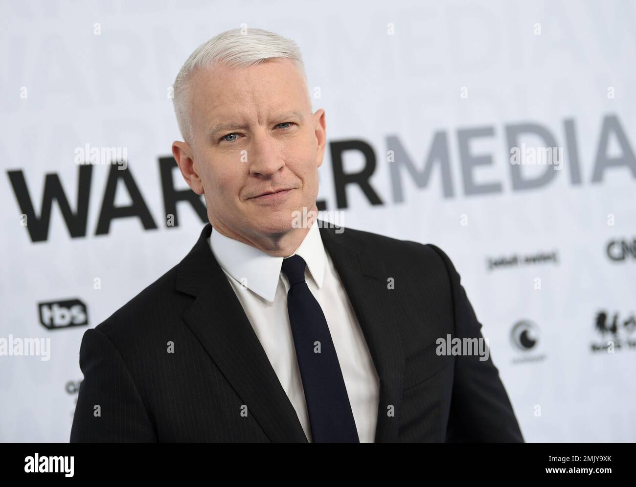 Anderson Cooper Cnn News Anchor