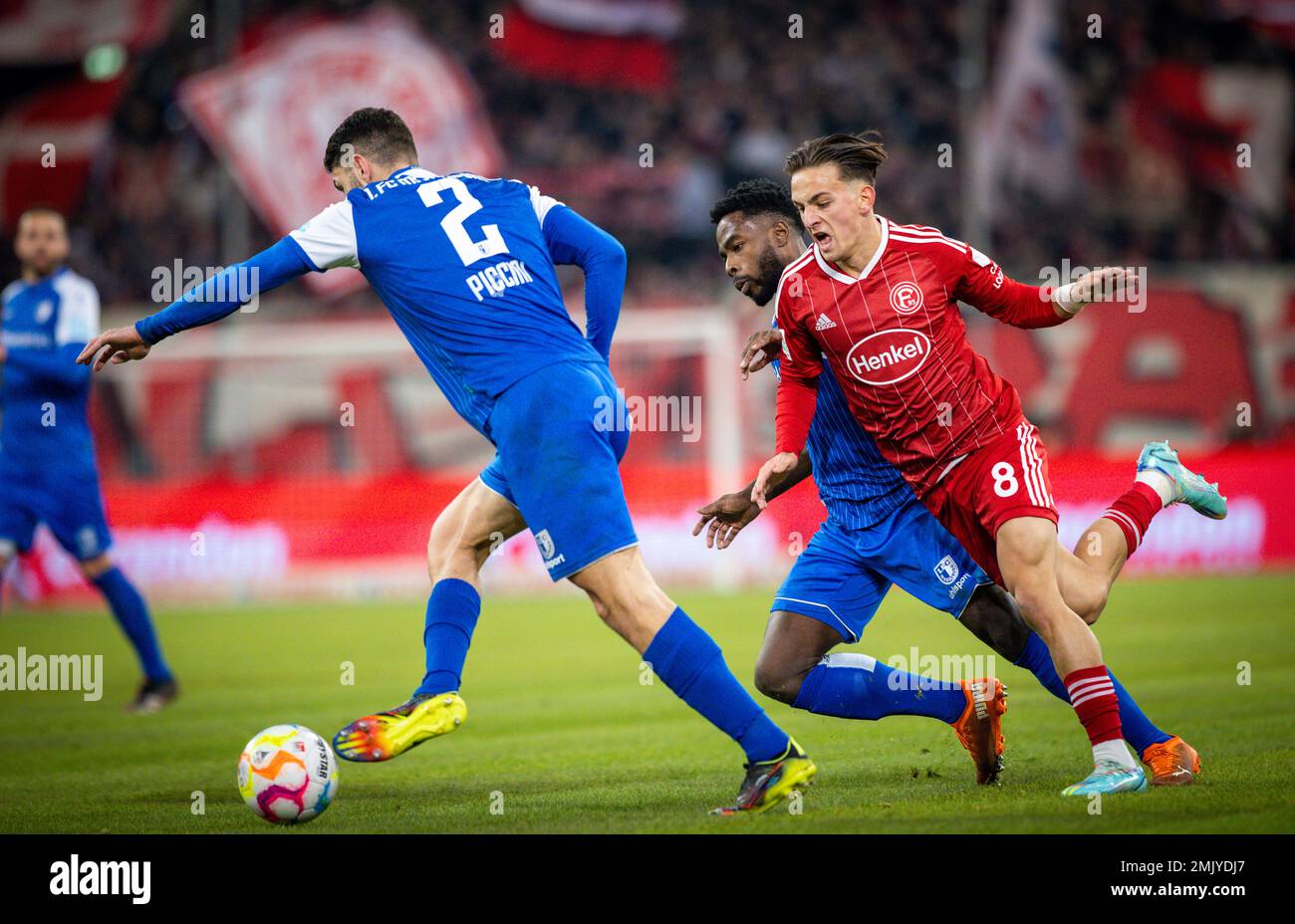 Düsseldorf, Germany. 27th Jan, 2023. Michal Karbownik (F95), Daniel ...