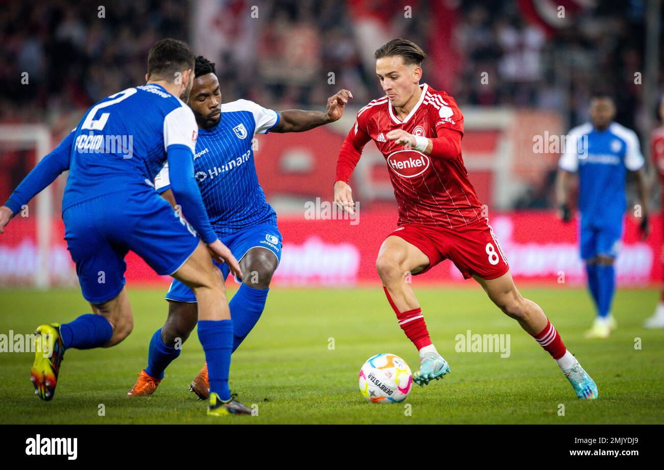 Düsseldorf, Germany. 27th Jan, 2023. Michal Karbownik (F95), Daniel ...