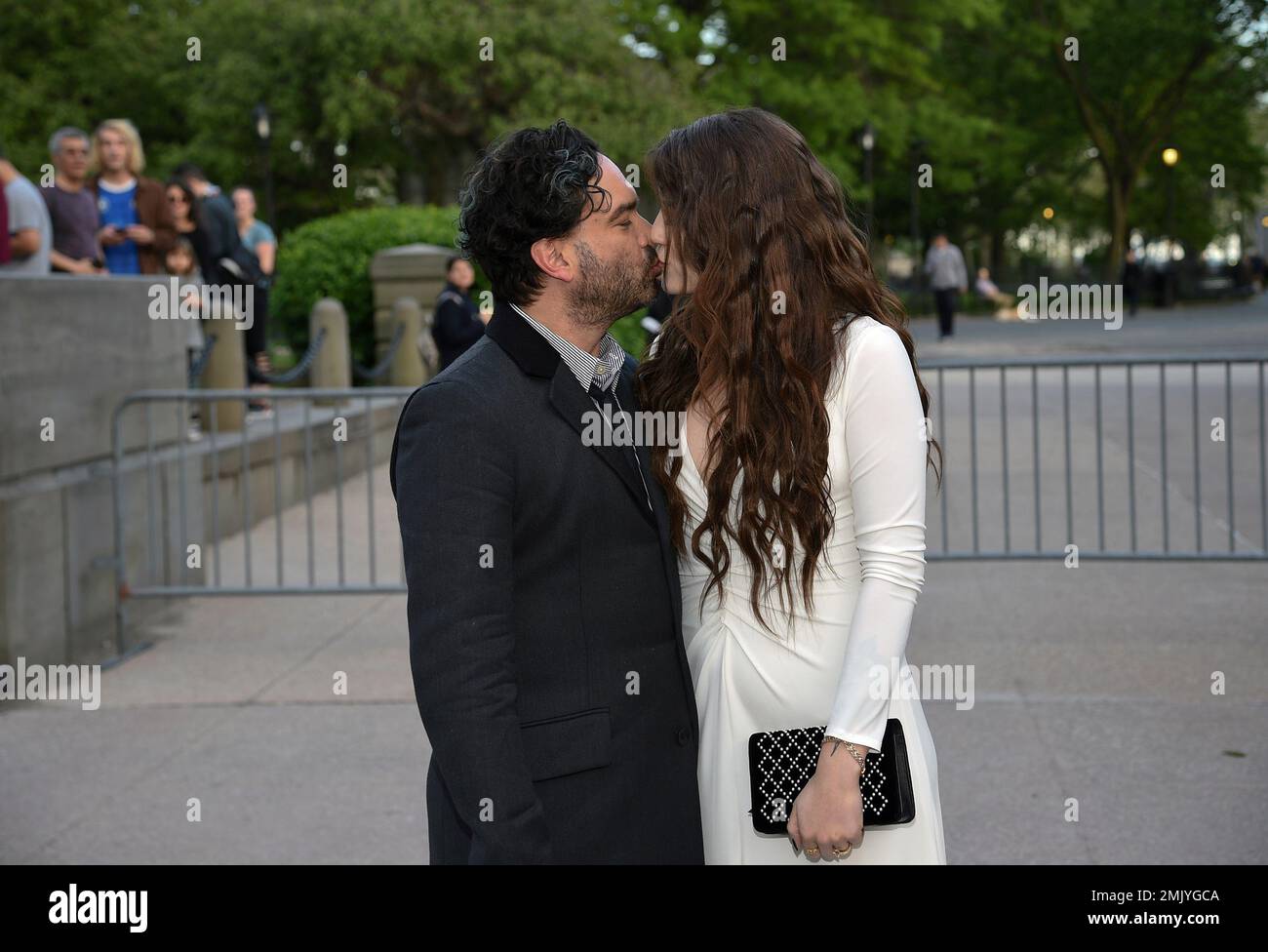 Actor Johnny Galecki, left, and girlfriend Alaina Meyer attend the ...