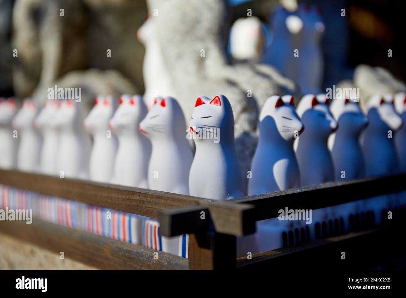 Small fox god figurines (Inari Okami), Mabashi Inari Shrine, Suginami ...