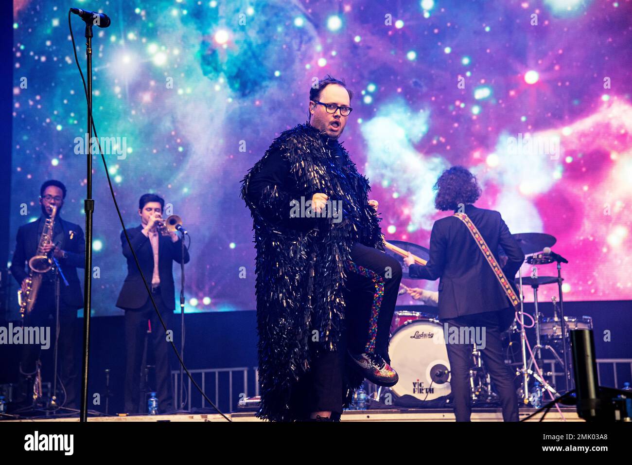 Paul Janeway of St. Paul and The Broken Bones performs on stage at ...