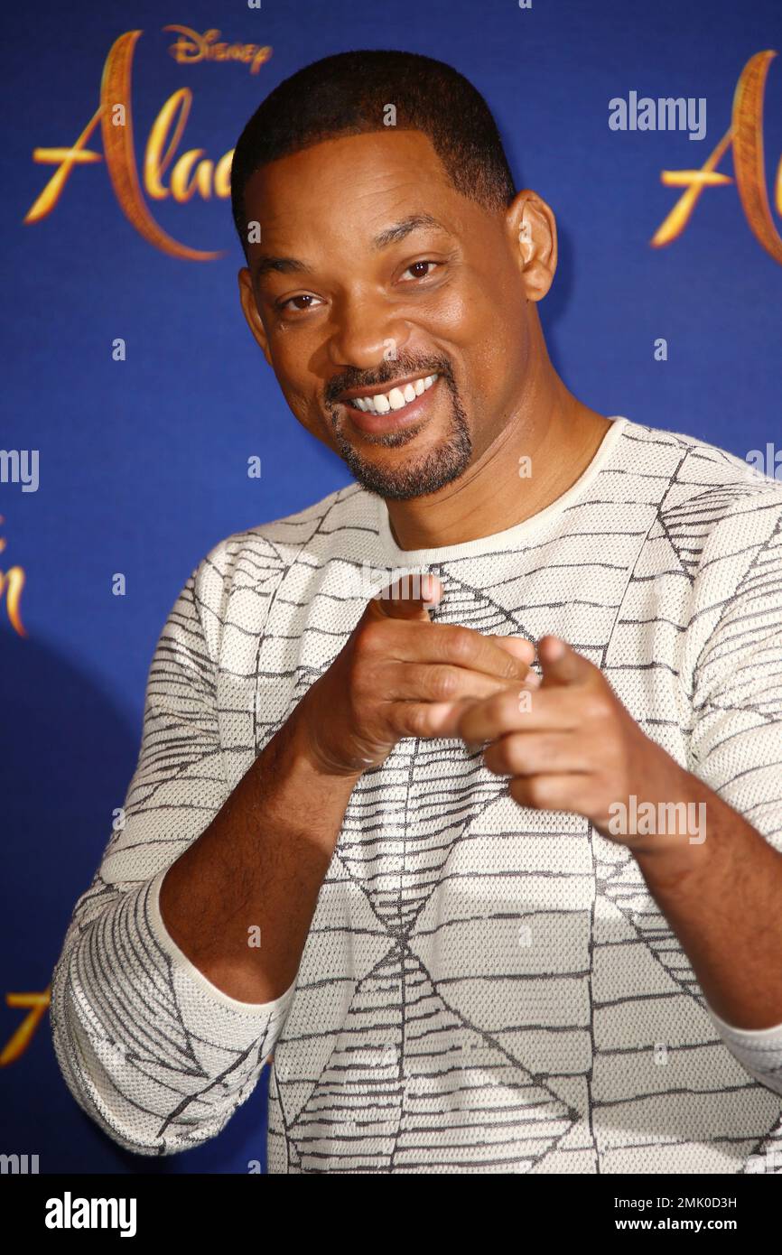 Will Smith poses for photographers at the photo call for the film ...
