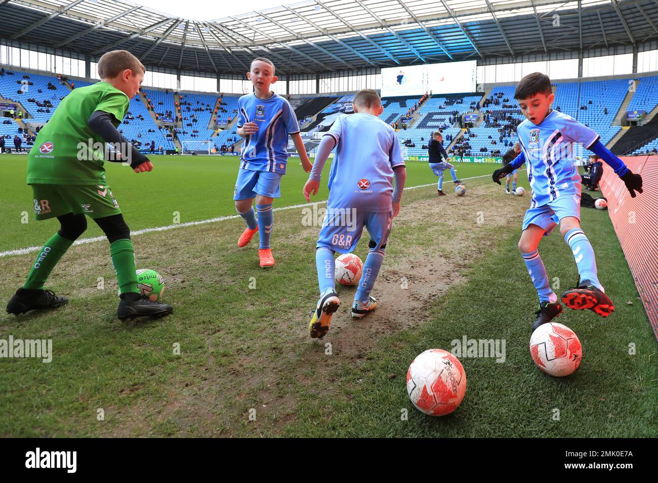 Coventry City mascots playing football before the Sky Bet Championship ...