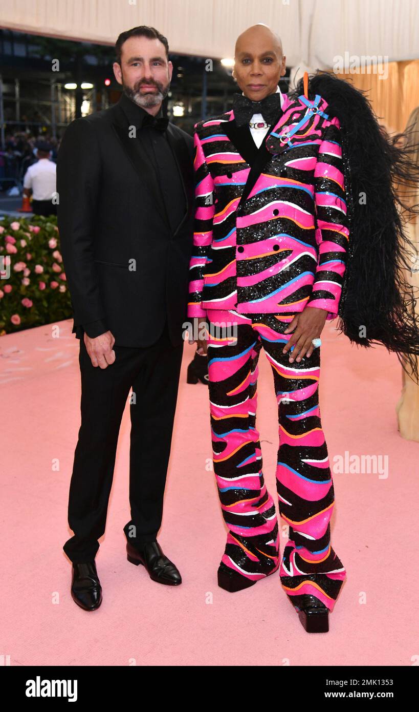 Georges LeBar, left, and RuPaul attend The Metropolitan Museum of Art's ...